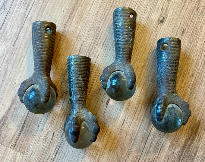Set of 4 Antique Ball and Claw Feet -cast Claw Furniture Feet With ...
