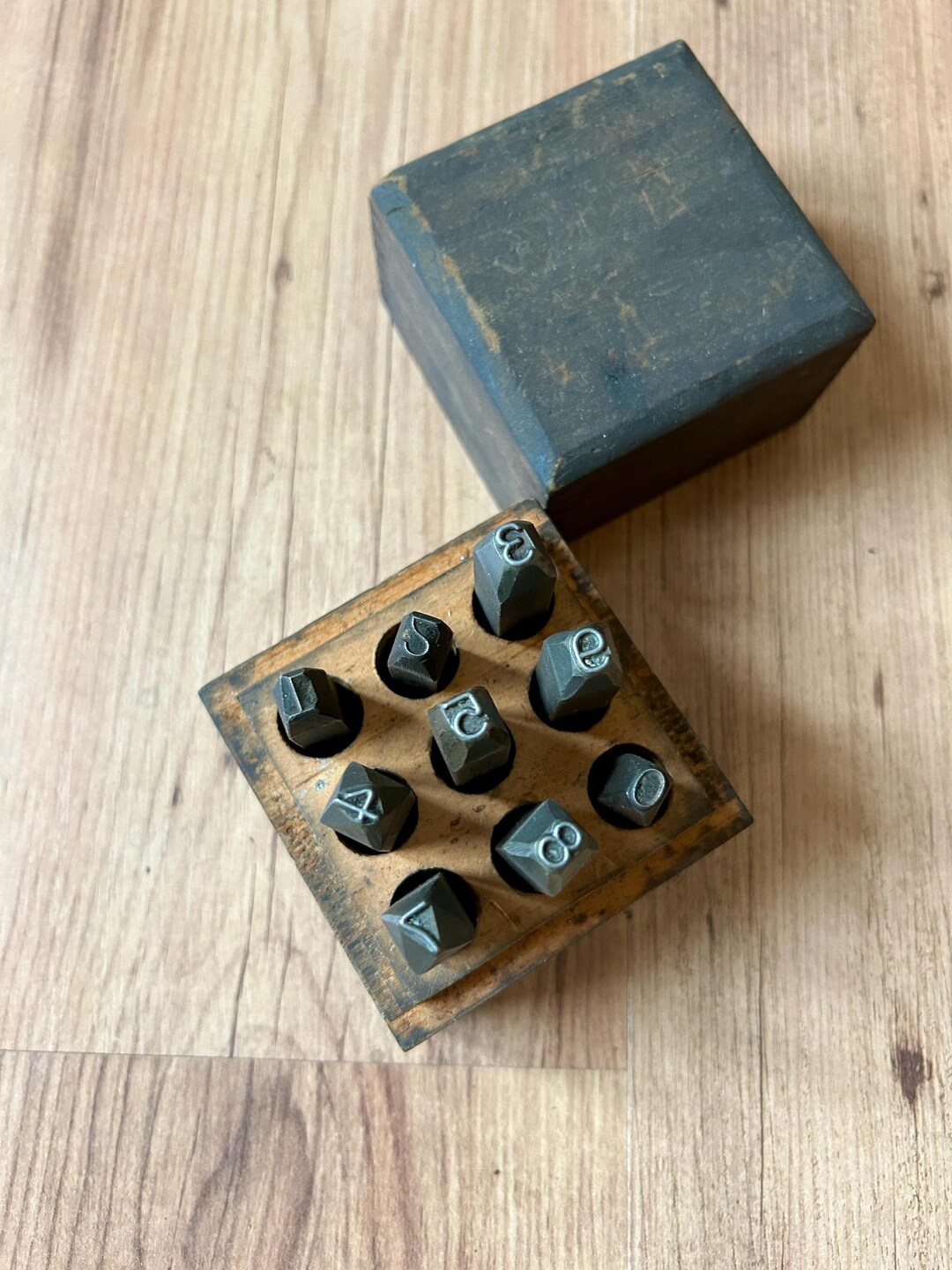Antique Steel Number Stamp Punches Set in Wood Case - Matthews Steel ...