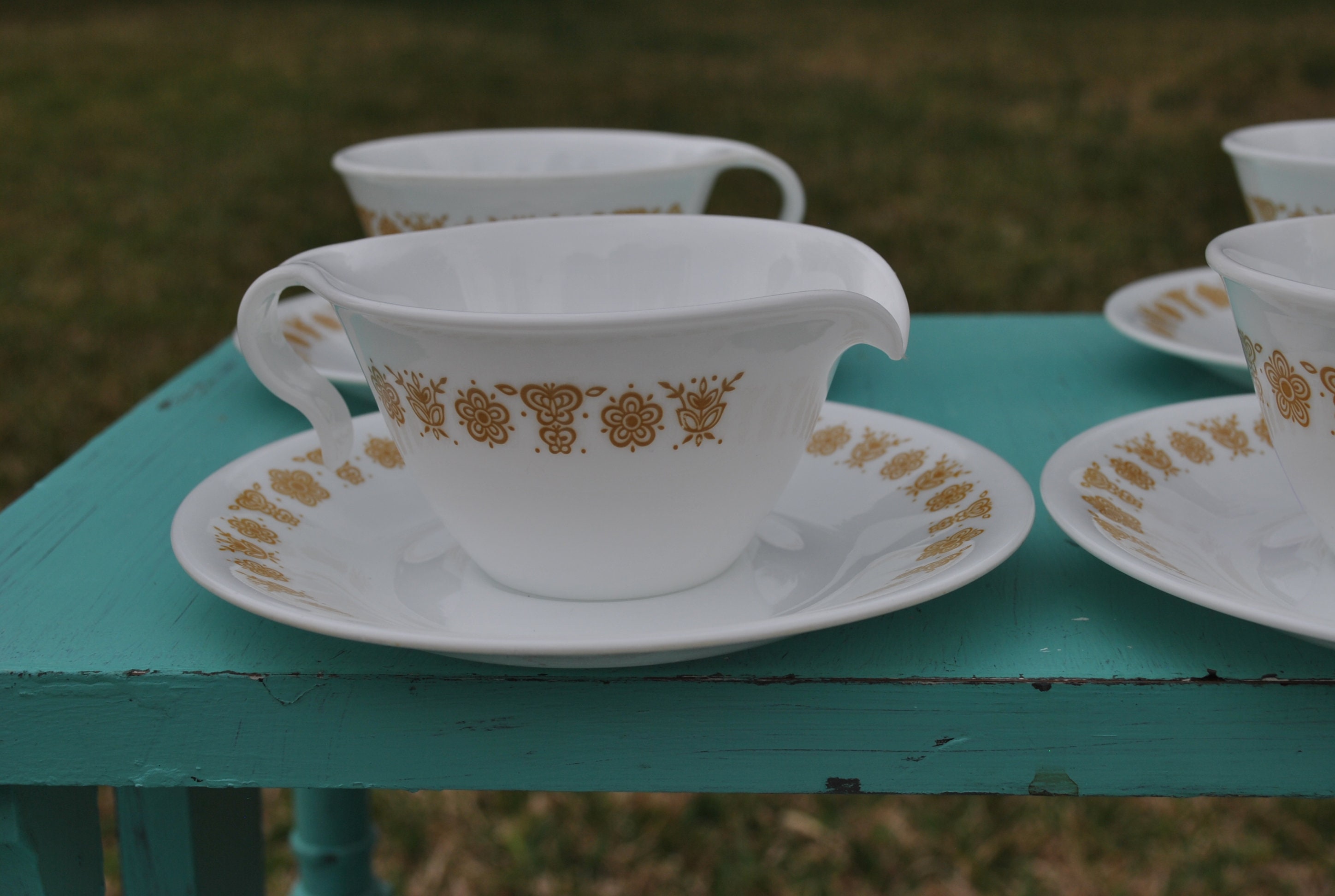 Corelle Butterfly Gold 20 Piece Hook Tea Cup and Saucer Set With ...