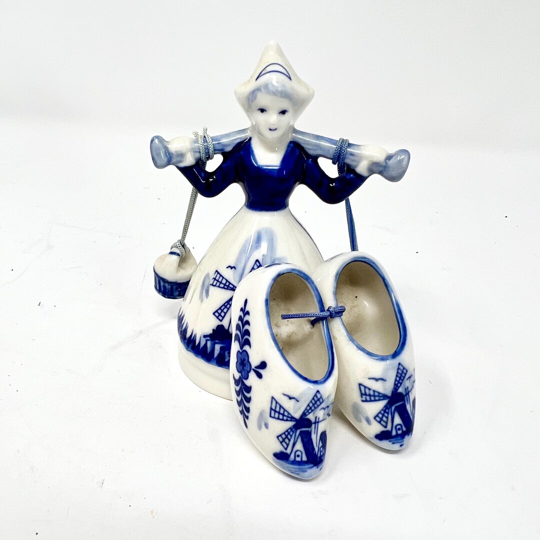 Vintage Solvang Souvenir Blue and White Dutch Girl Fetching Water ...