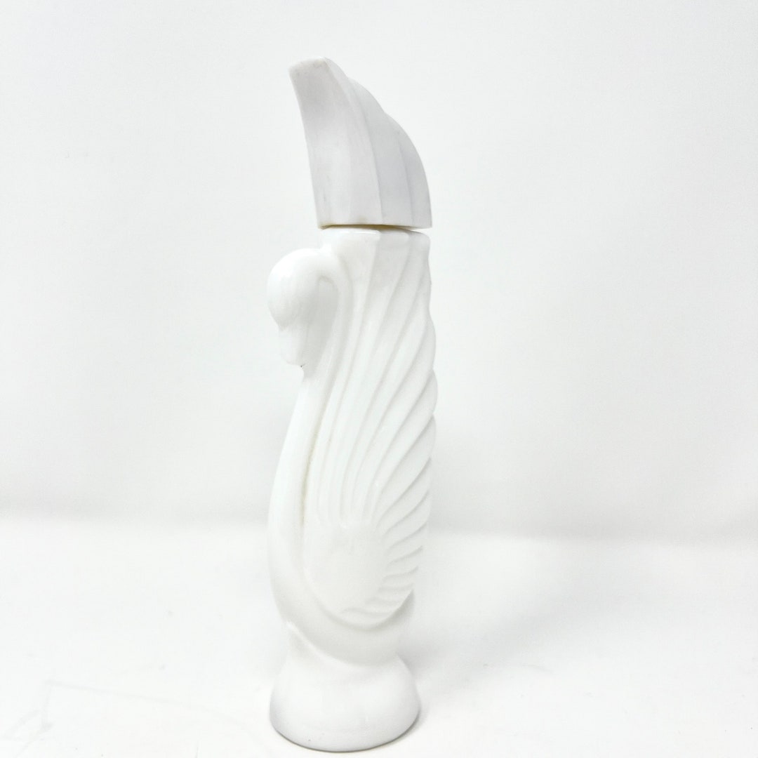 Avon Swanlake Moonwind 1970s Cologne - Etsy