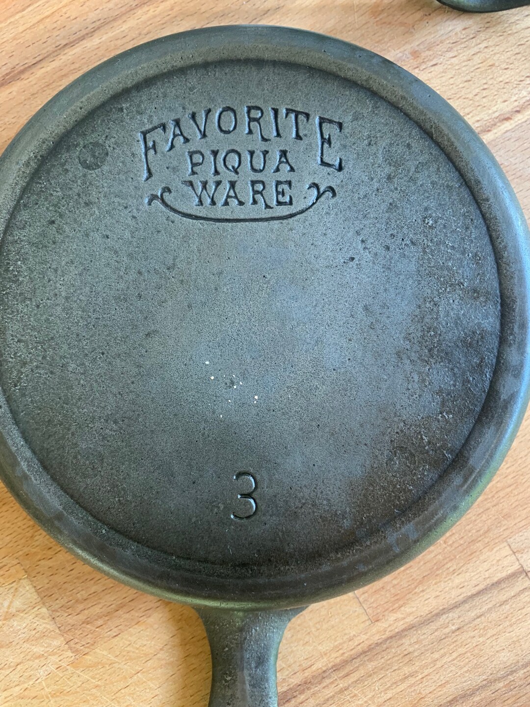Favorite Smiley #3 Cast Iron Skillet "crack" - Etsy