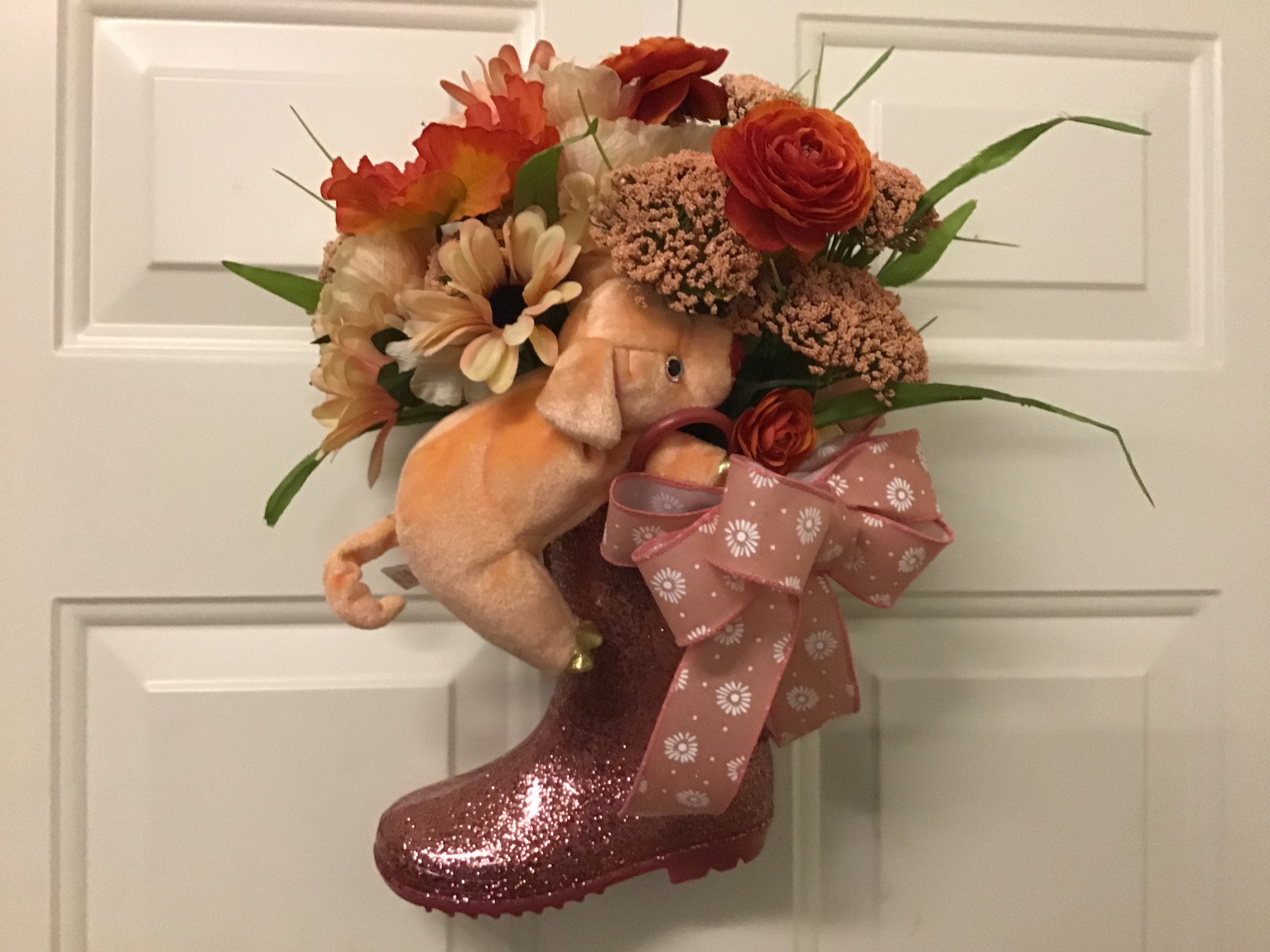 PIGGY Front Door Rain Boot Wreath, Sparkling Coral Rain Boot W/very ...