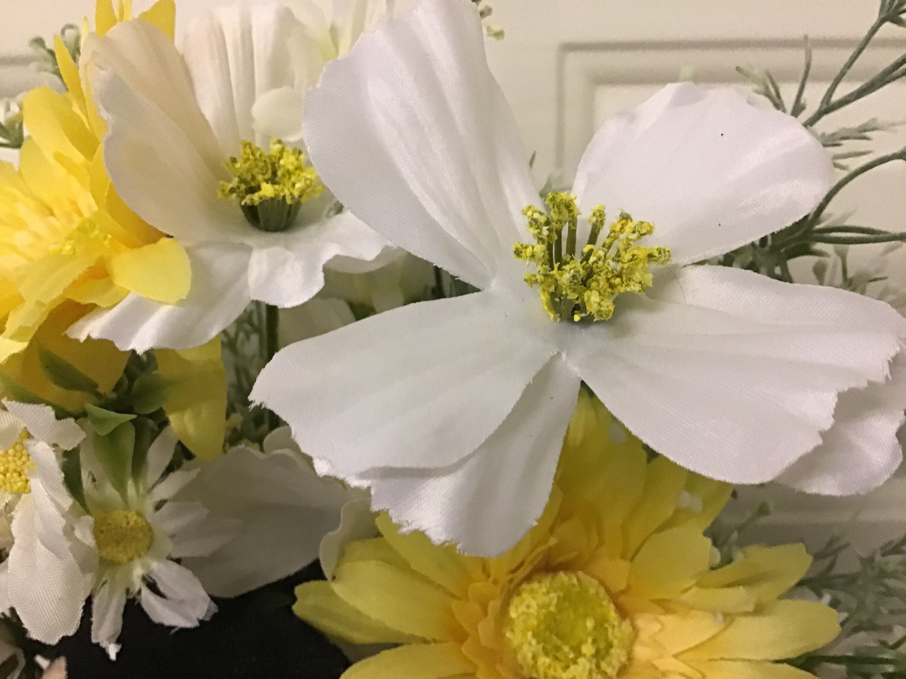 Mickey Mouse Rain Boot Wreath, Black Glittery Rain Boot Filled W/yellow ...