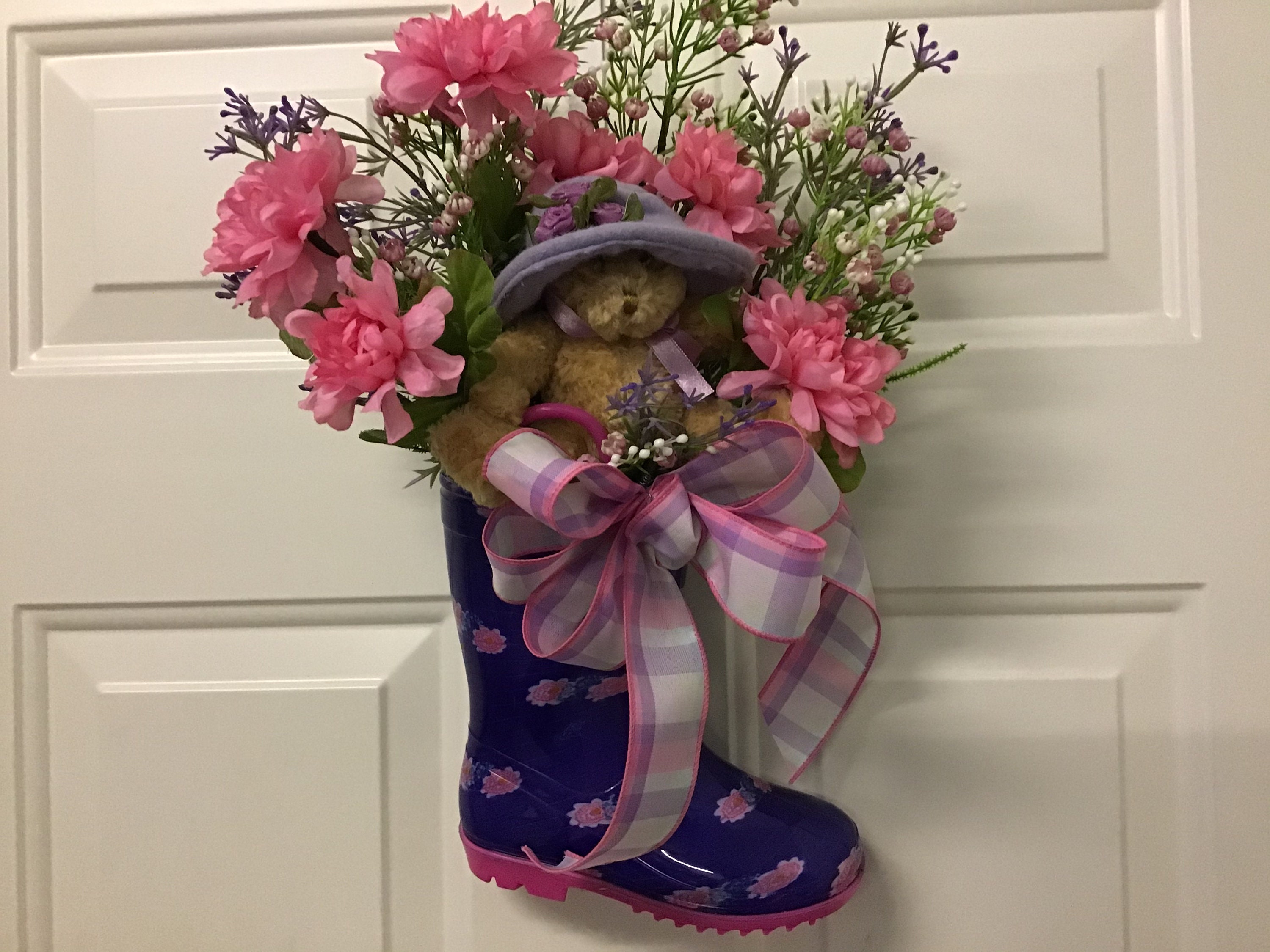 GIFT FOR MOM Very Cute Rain Boot Wreath or Floral - Etsy