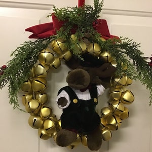 Jingle Bell Moose Winter Wreath, Holiday, Christmas Wreath, Porch ...