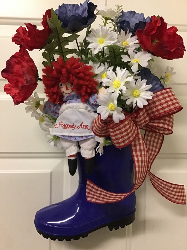 Raggedy Ann Rain Boot Wreath, Door Hanger, Baby Gift, Gift for Adult ...