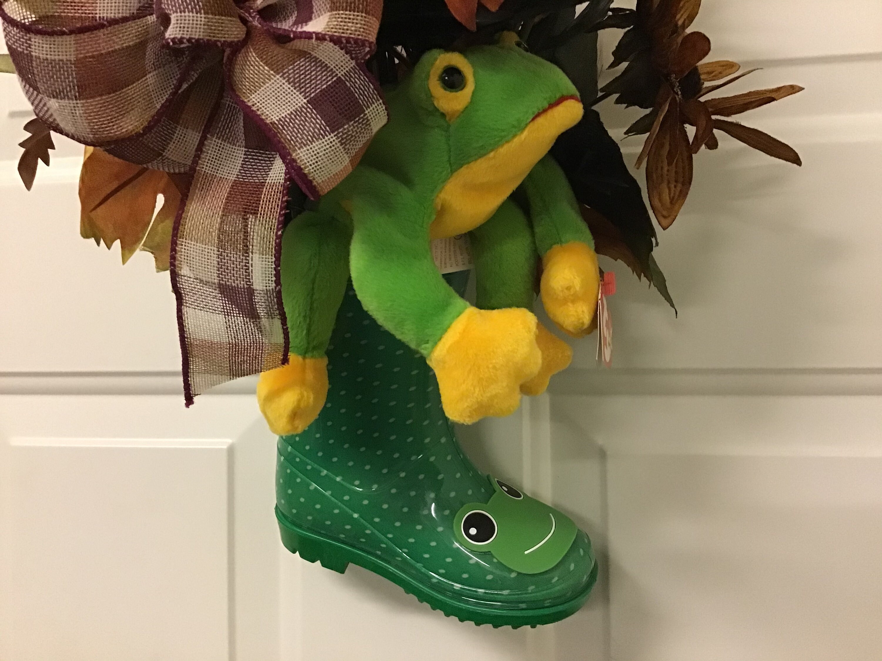 FROG RAIN BOOT Wreath for Front Door or Child's Room, Polka Dot Boot W ...