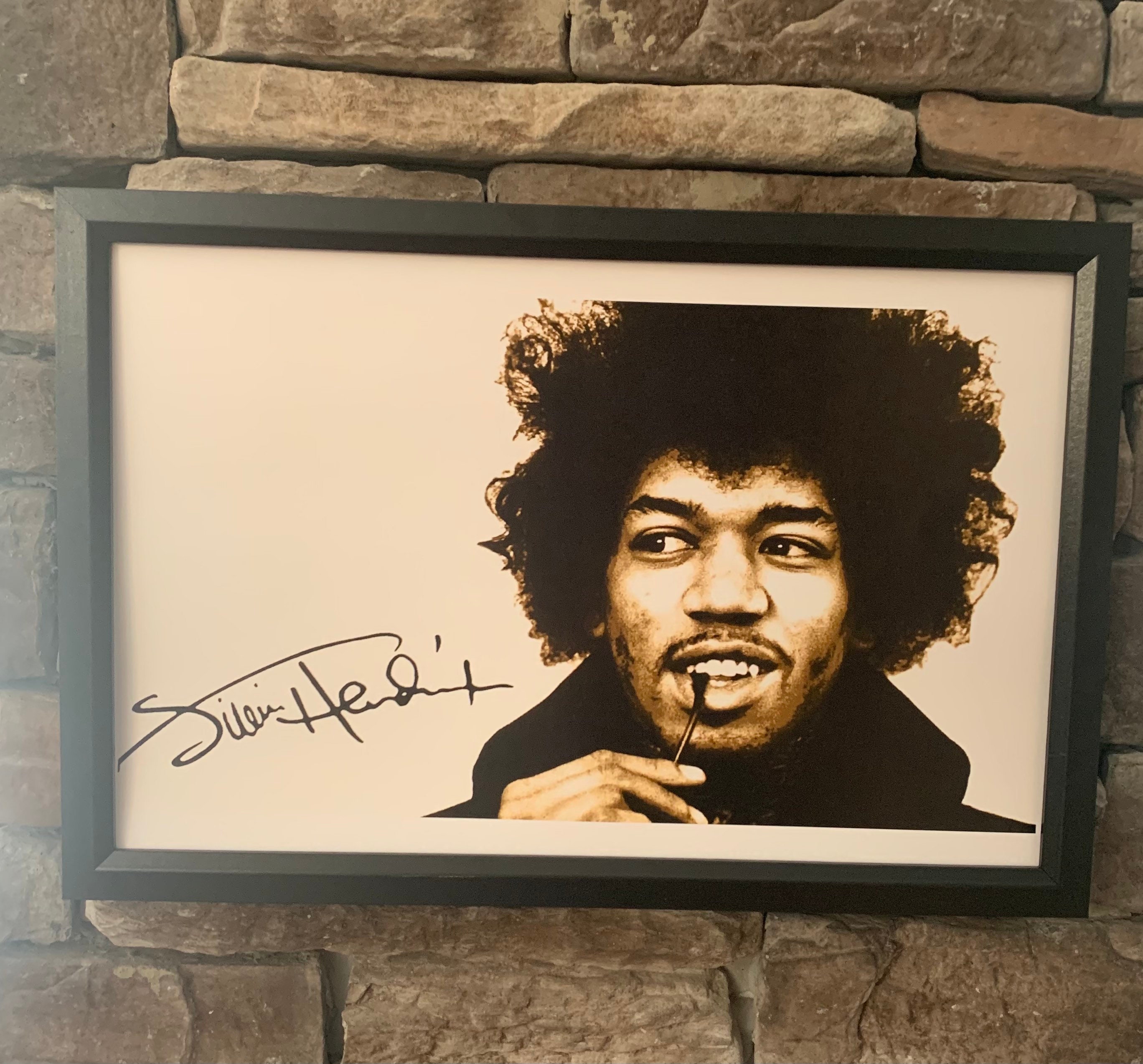 Jimi Hendrix 11x17inch Framed Photo. - Etsy Canada