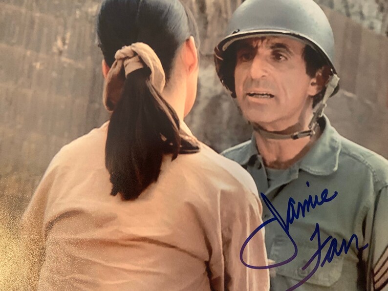 Autographed Jamie Farr as Maxwell Klinger on MASH. Framed - Etsy