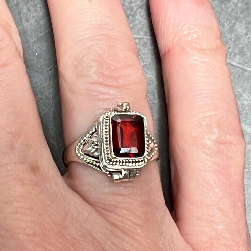 Poison Ring - Etsy
