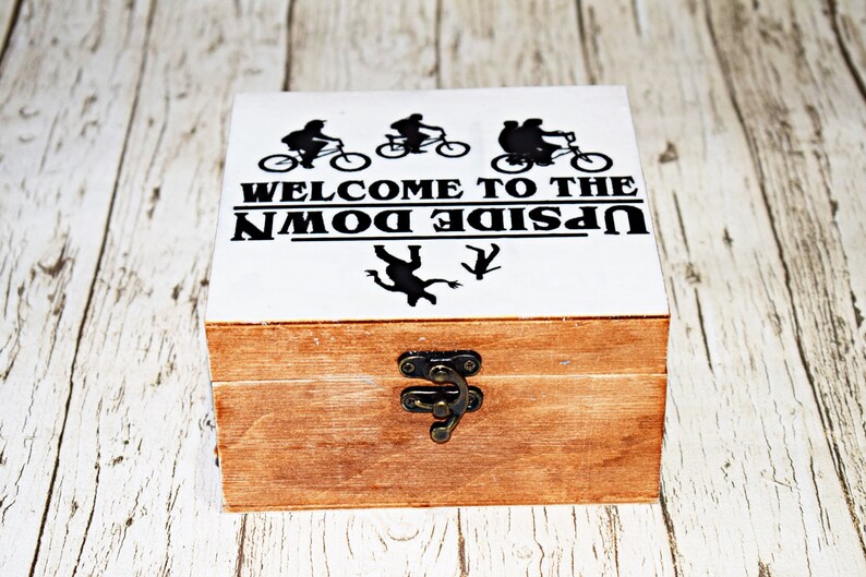 Stranger Things Gifts Jewellery Box, Stranger Things Wooden Storage ...