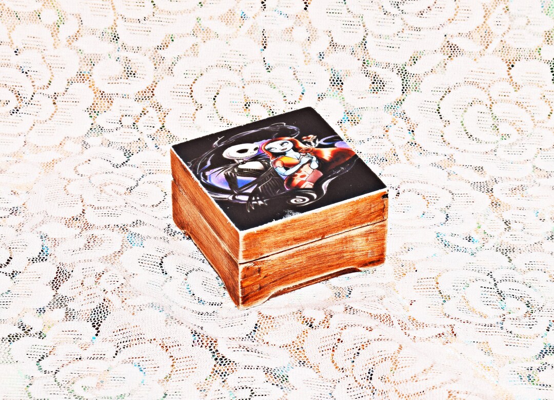 Nightmare Before Christmas Jack Skellington and Sally Box, Ring Box ...