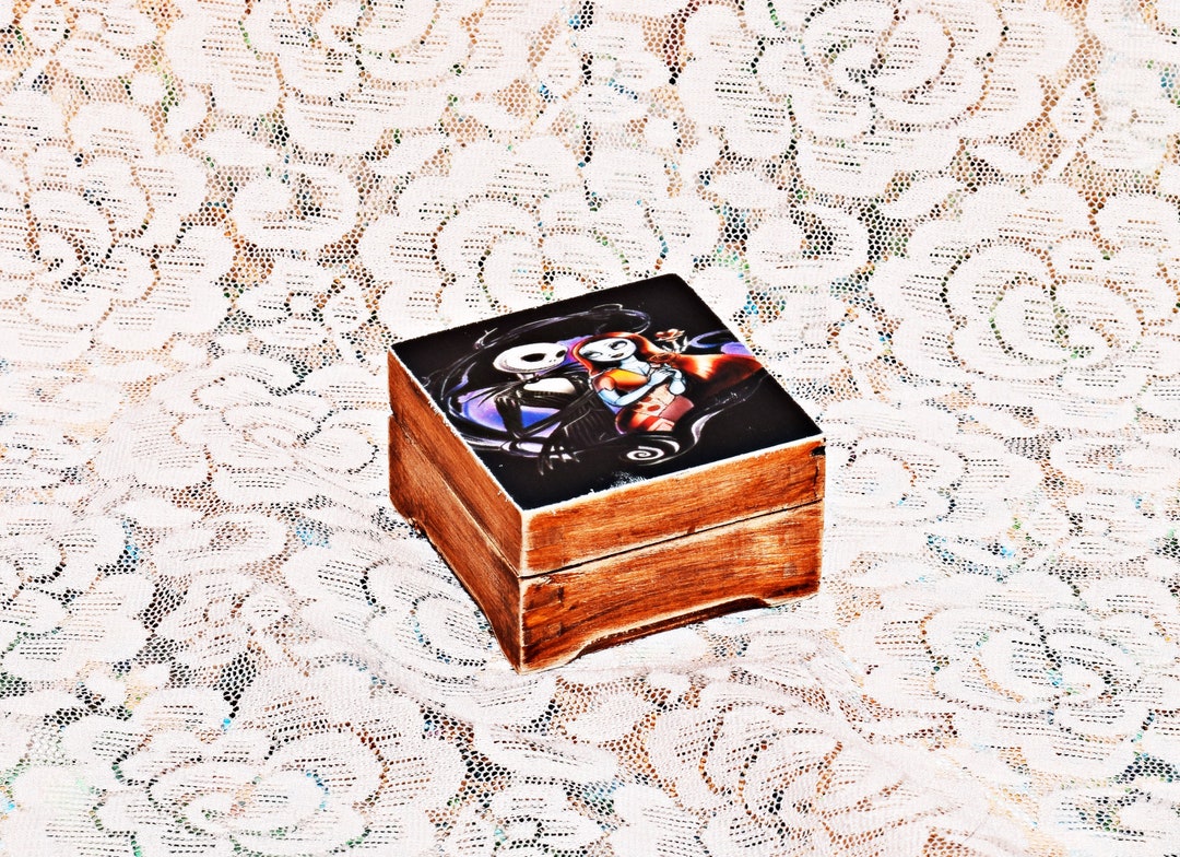 Nightmare Before Christmas Jack Skellington and Sally Box, Ring Box ...