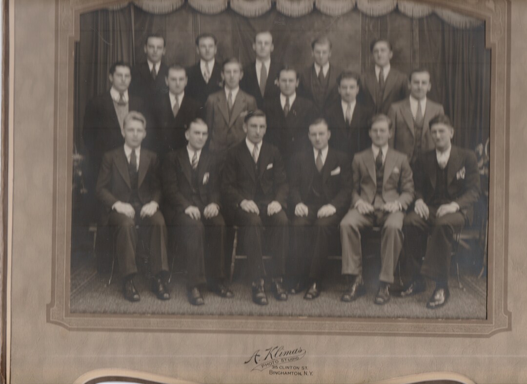 1920s or 1930s College Graduation Class Binghamton NY Cabinet ...