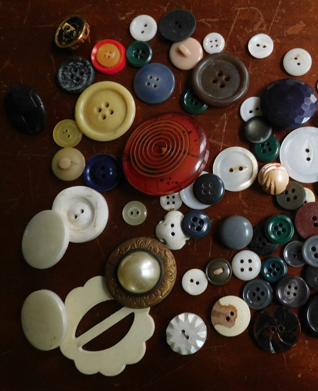 All OLD Buttons Many Different Colors and Styles 350 of Them - Etsy