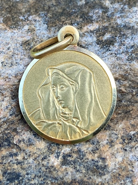 Vintage, 14K Gold, Italian Virgin Mary Charm / Pendan… - Gem