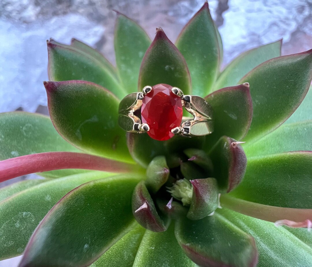 Vintage, 10K Gold, Reddish Orange Stone Ring, Size 5 3/4, 2.65 Grams - Etsy