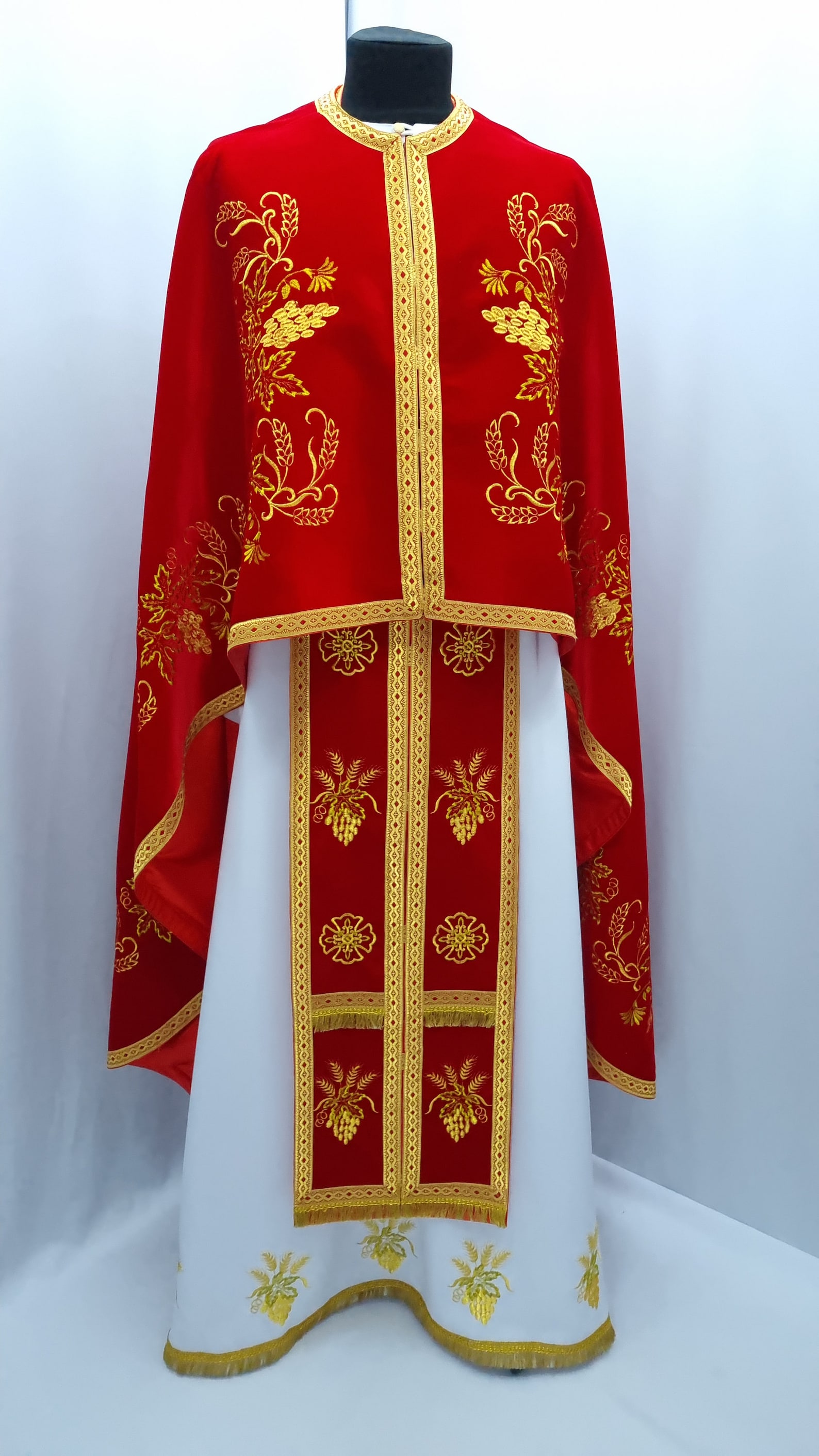 Greek Vestment Set, Embroidered Priest Vestment, Clothes for Priests ...