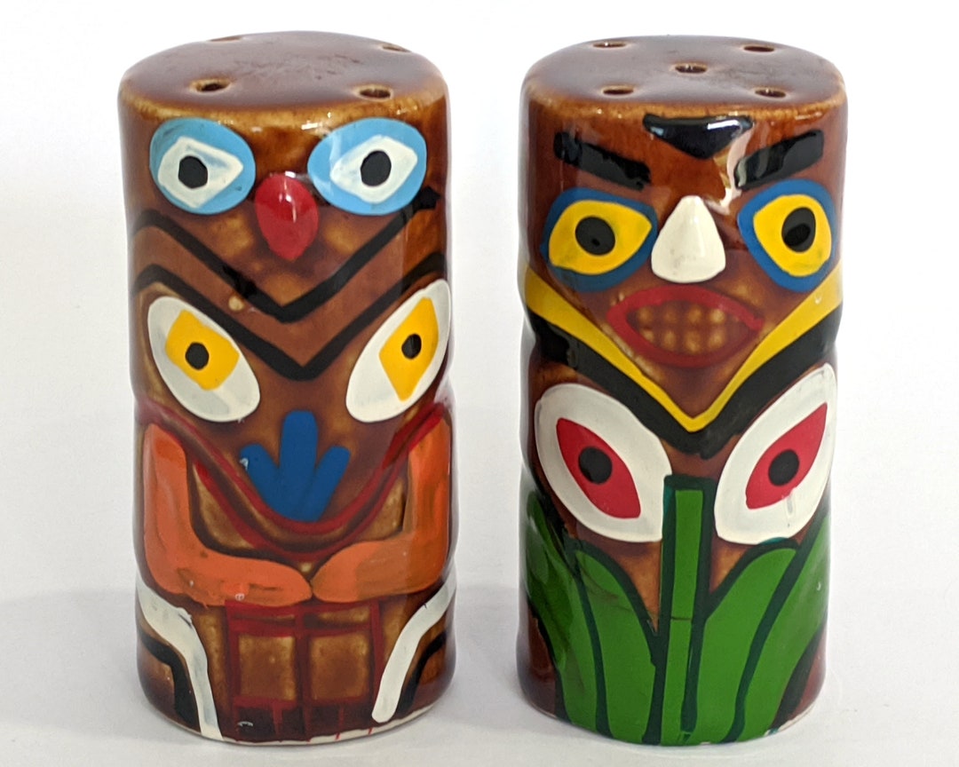 Salt Pepper Totem Pole Shaker Set Hand Paint Wood North Country Hunt ...