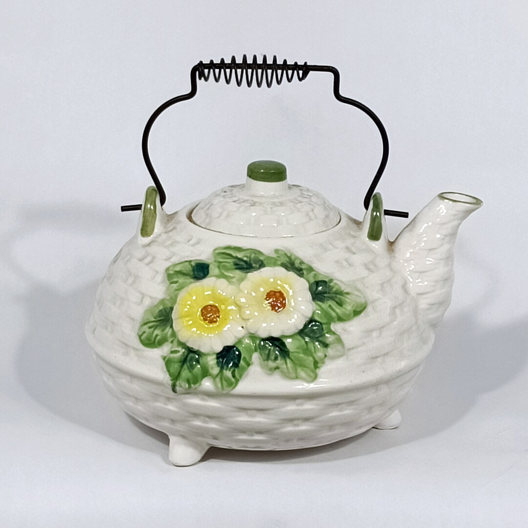 Teapot White Footed Teapot Flower Bouquets Ceramic Basket Weave Pattern ...