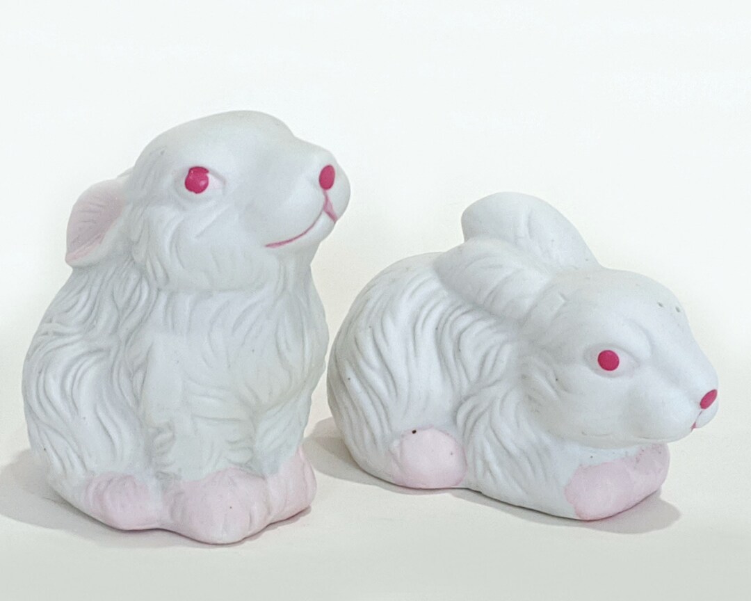 Salt Pepper Bunny Rabbit Shakers White Ceramic Table Shakers White Pink ...