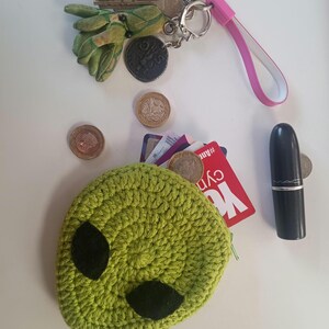Alien Crochet Coin Purse (with Zip) - Handmade - Etsy