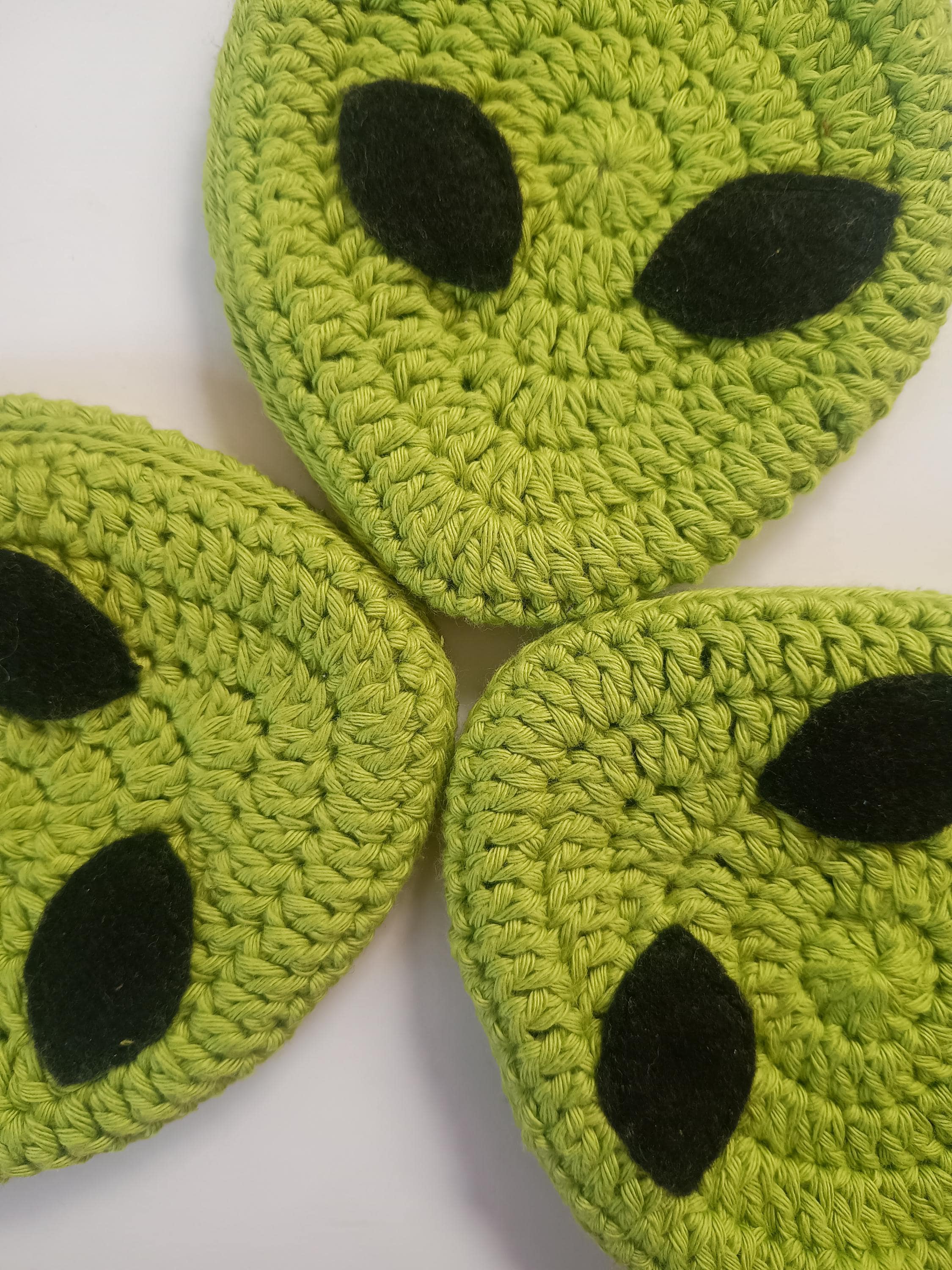 Alien Crochet Coin Purse (with Zip) - Handmade - Etsy