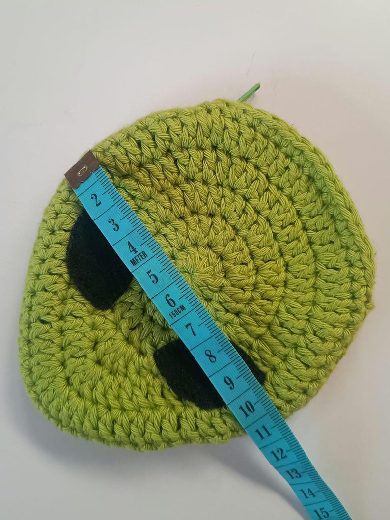 Crochet Handmade Alien Coin Purse (with Zip) - Etsy