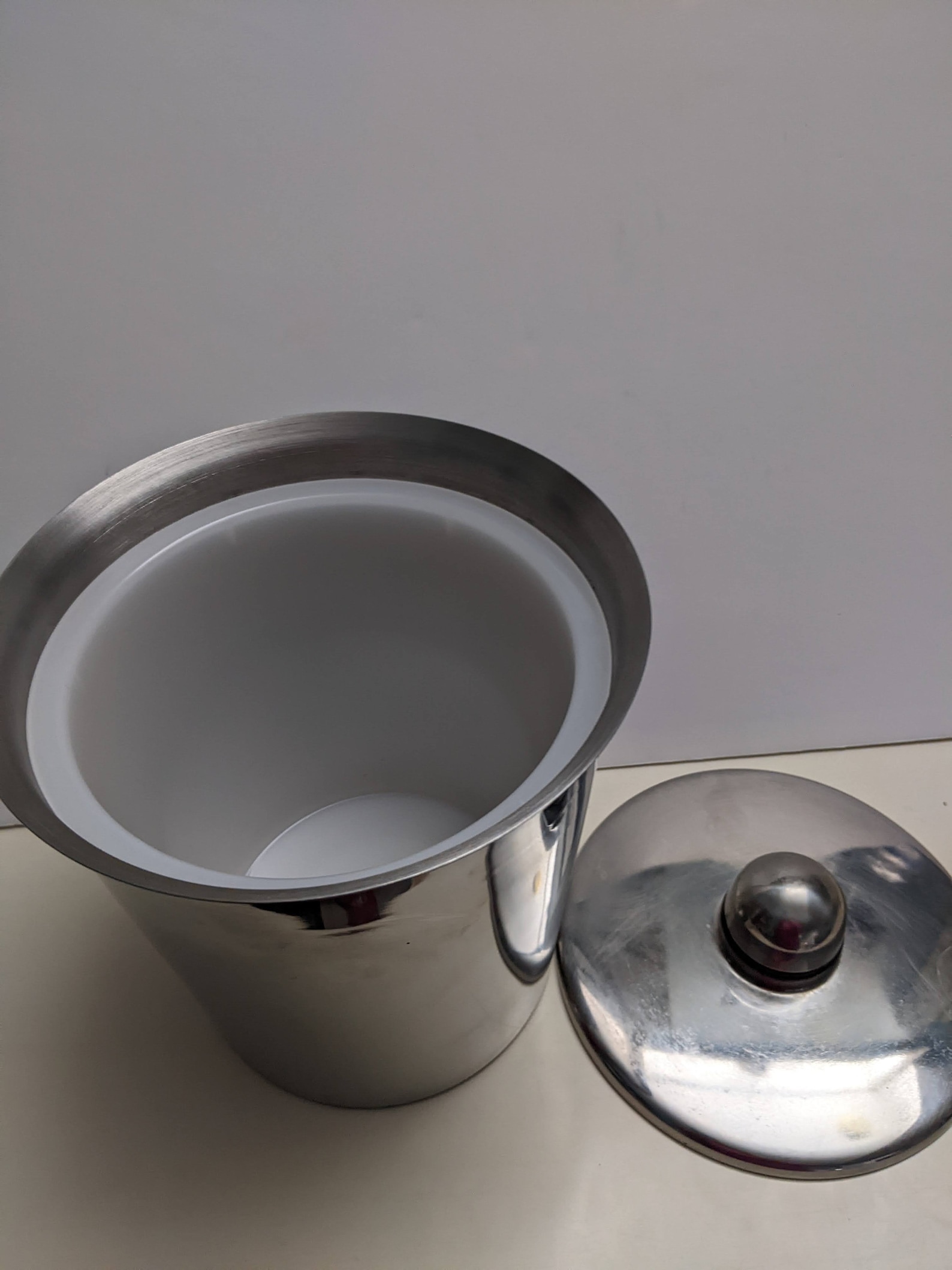 Insulated Stainless Steel 3.3 QT Ice Bucket With Plastic Insert and Lid ...