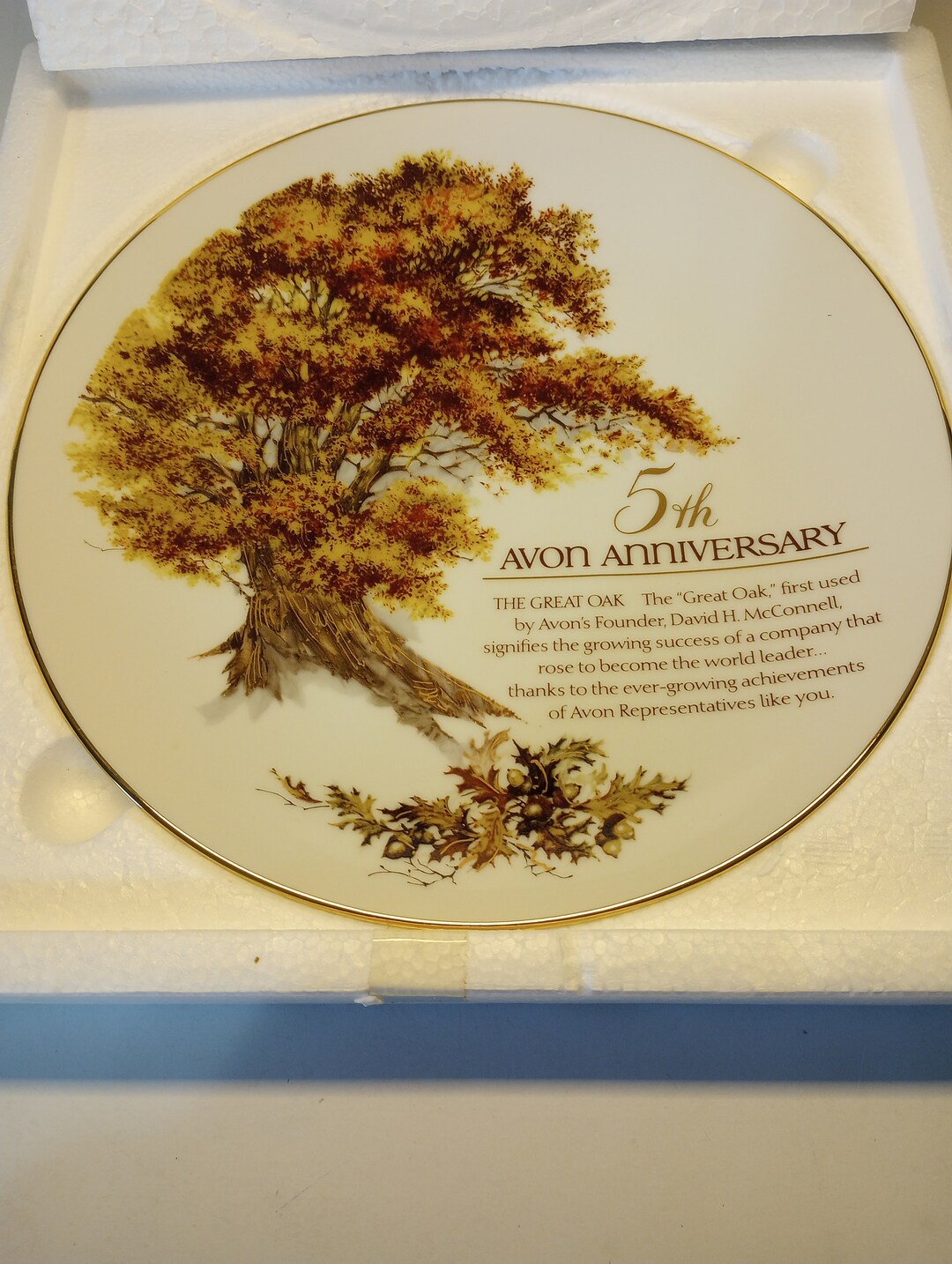 Avon Collector Plate the Great Oak 5th Anniversary - Etsy