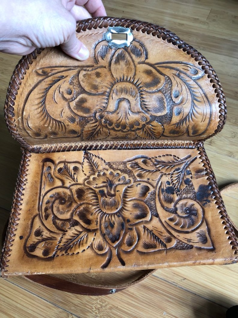 Vintage Mexican Tooled Leather Purse - Etsy