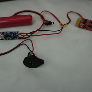 Tiny Compact Complete Bluetooth Speaker System. Includes Rectangular ...