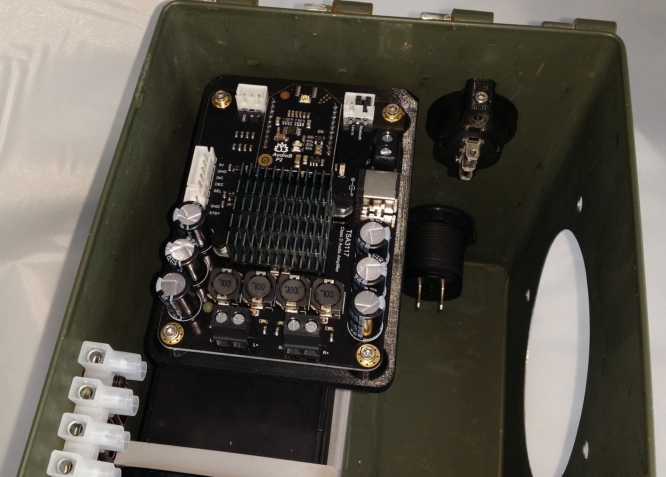 MAX POWER Bluetooth Ammo Can Boombox. Completely Assembled 50W+50W ...