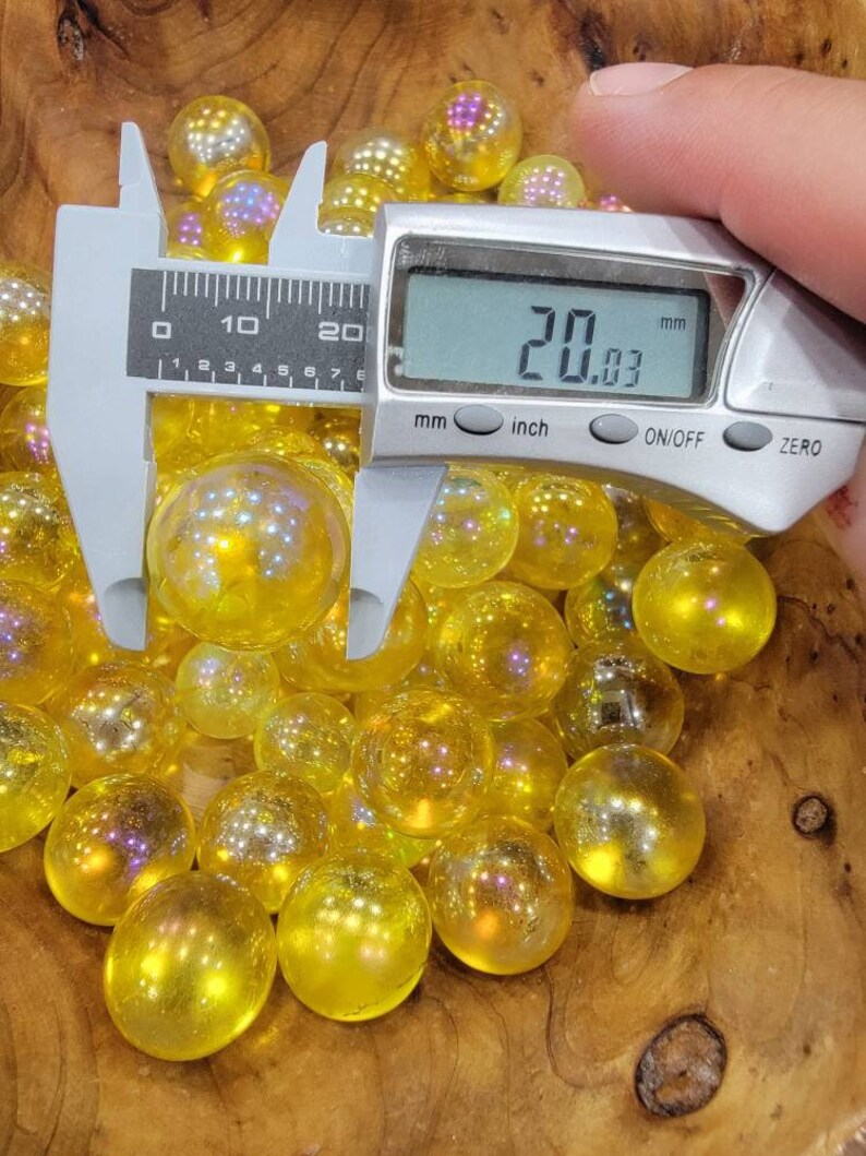 Yellow Jelly Aura Quartz Mini Sphere (roughly 16 to 20 Mm) - Etsy