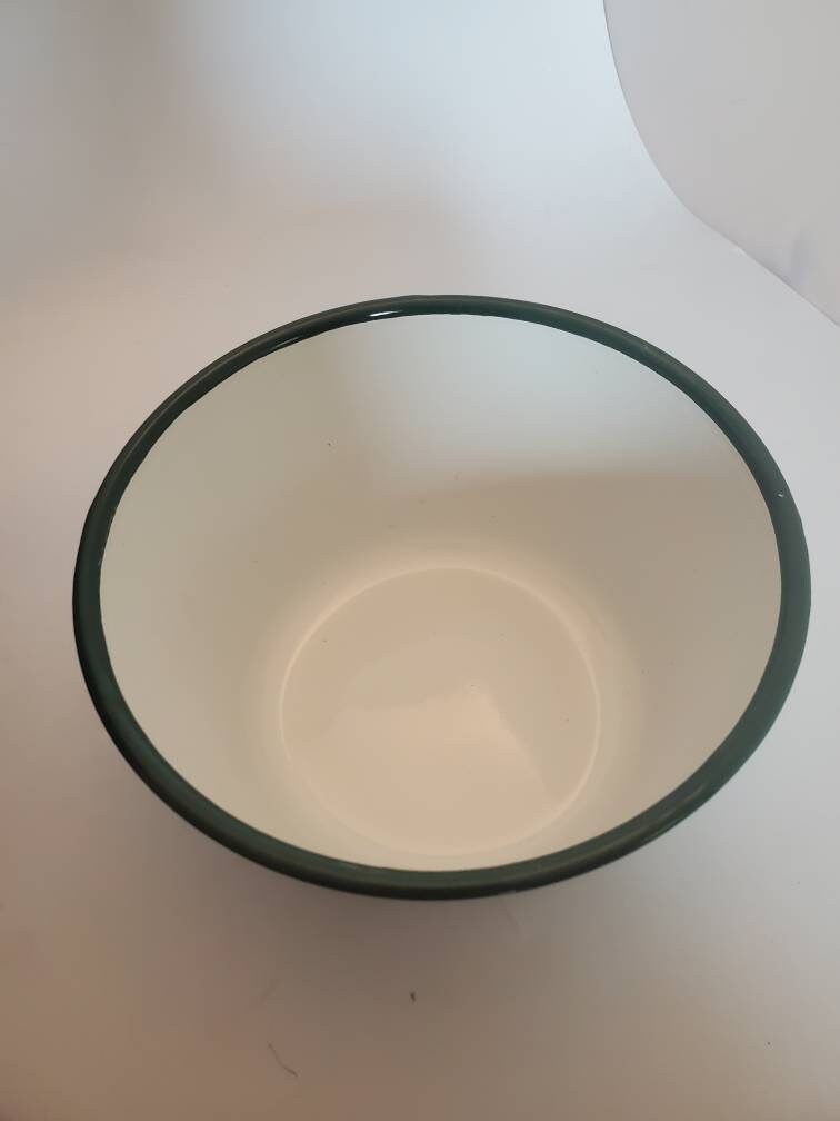 Vintage Rooster Chicken Enamel Bowl - Etsy