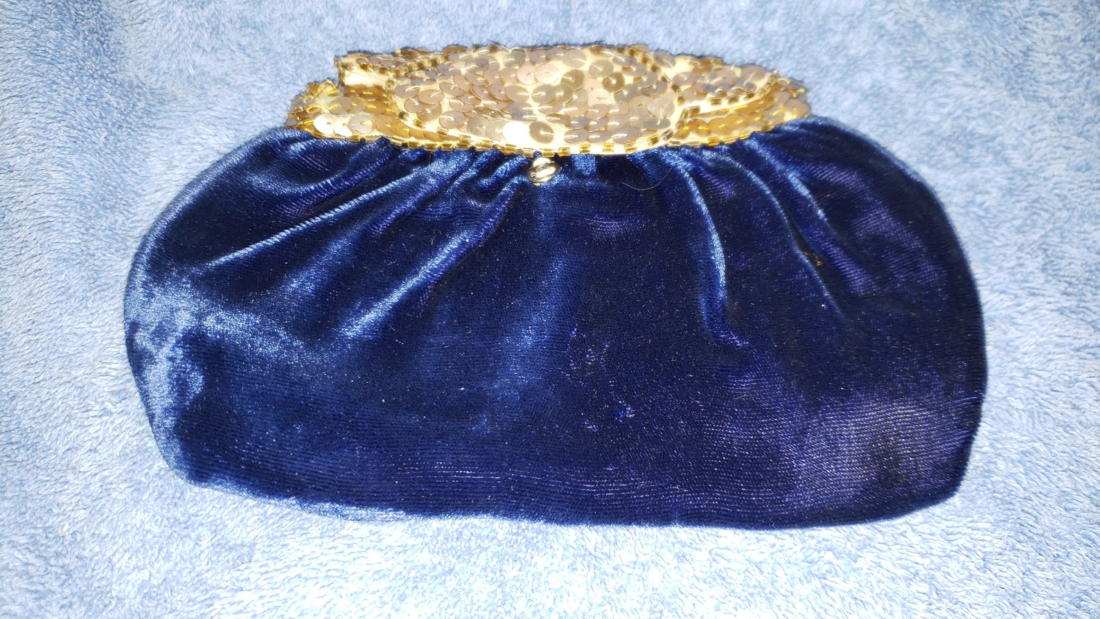 1940s Blue Velvet Coin Purse With Gold Sequins Stitched Into Linen Snap ...