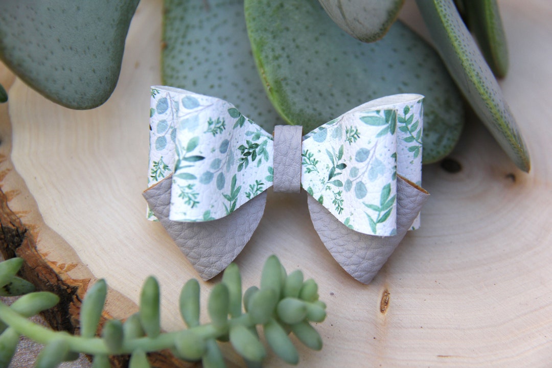 2.5" Botanical Leaves Bow - Etsy