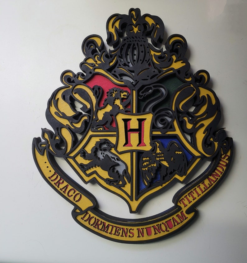 Wizard House Crest Sign - Etsy