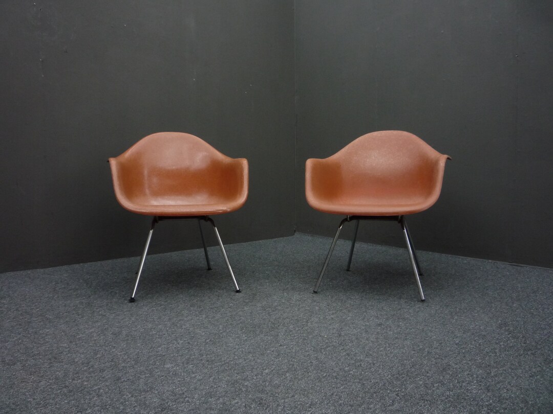 Rare Fiberglass Dax Chair With H Low Base by Charles Eames for Herman ...