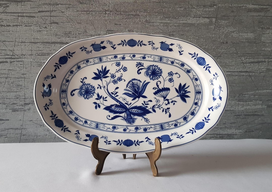 Original Onion Pattern Serving Plate, Plate, From the Company Wellco ...