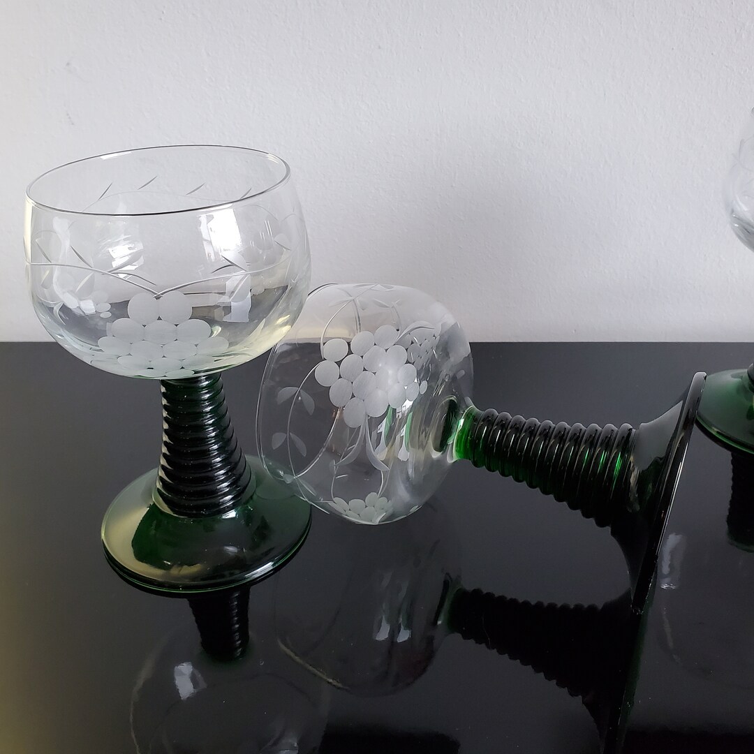 Set of 6 French Roman Wine Glasses 0.2L Green Vine Leaves, 1970s ...