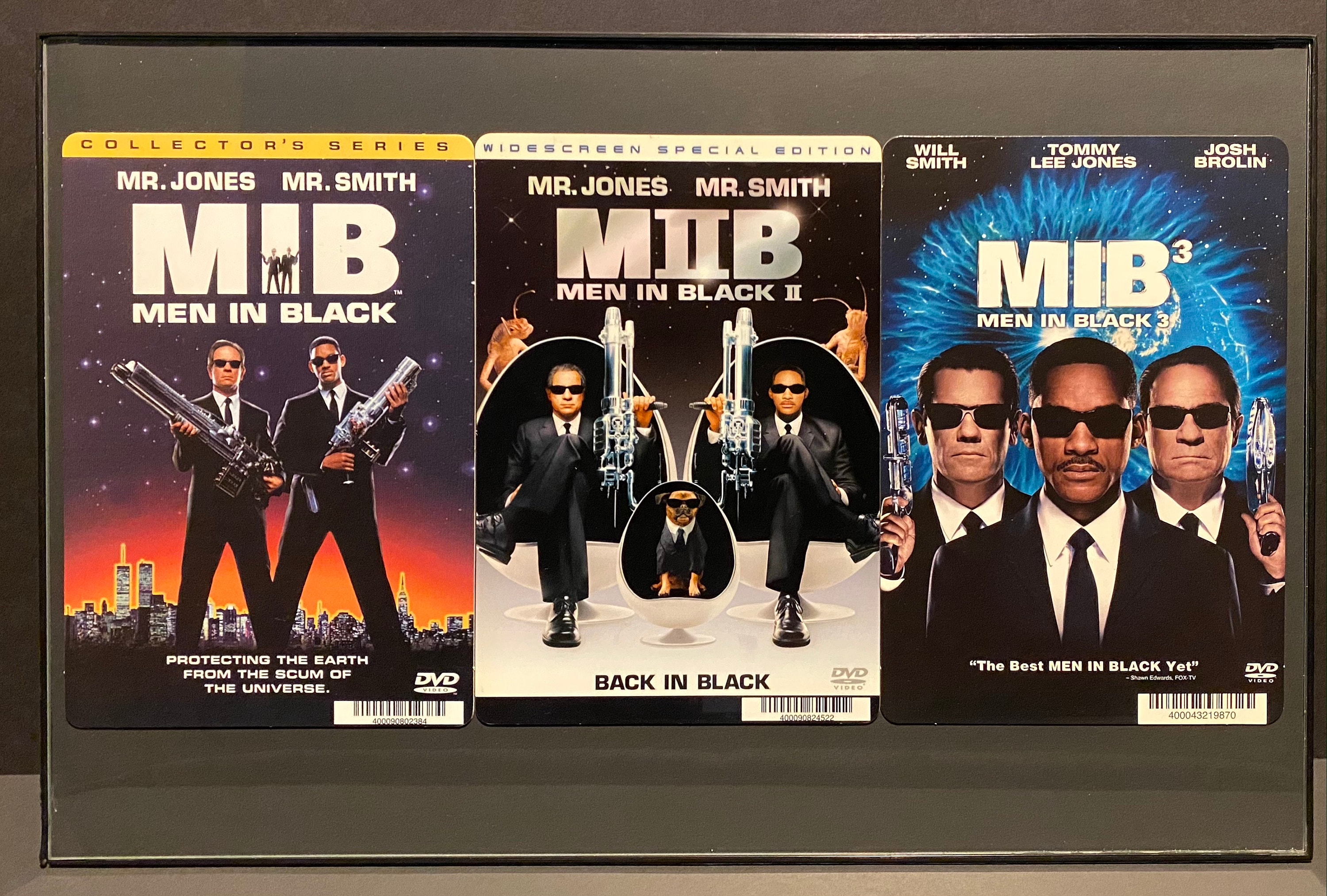 Men in Black Trilogy Framed Art Backer Card Movie Poster Marvel MIB Will Smith Tommy Lee Jones ...