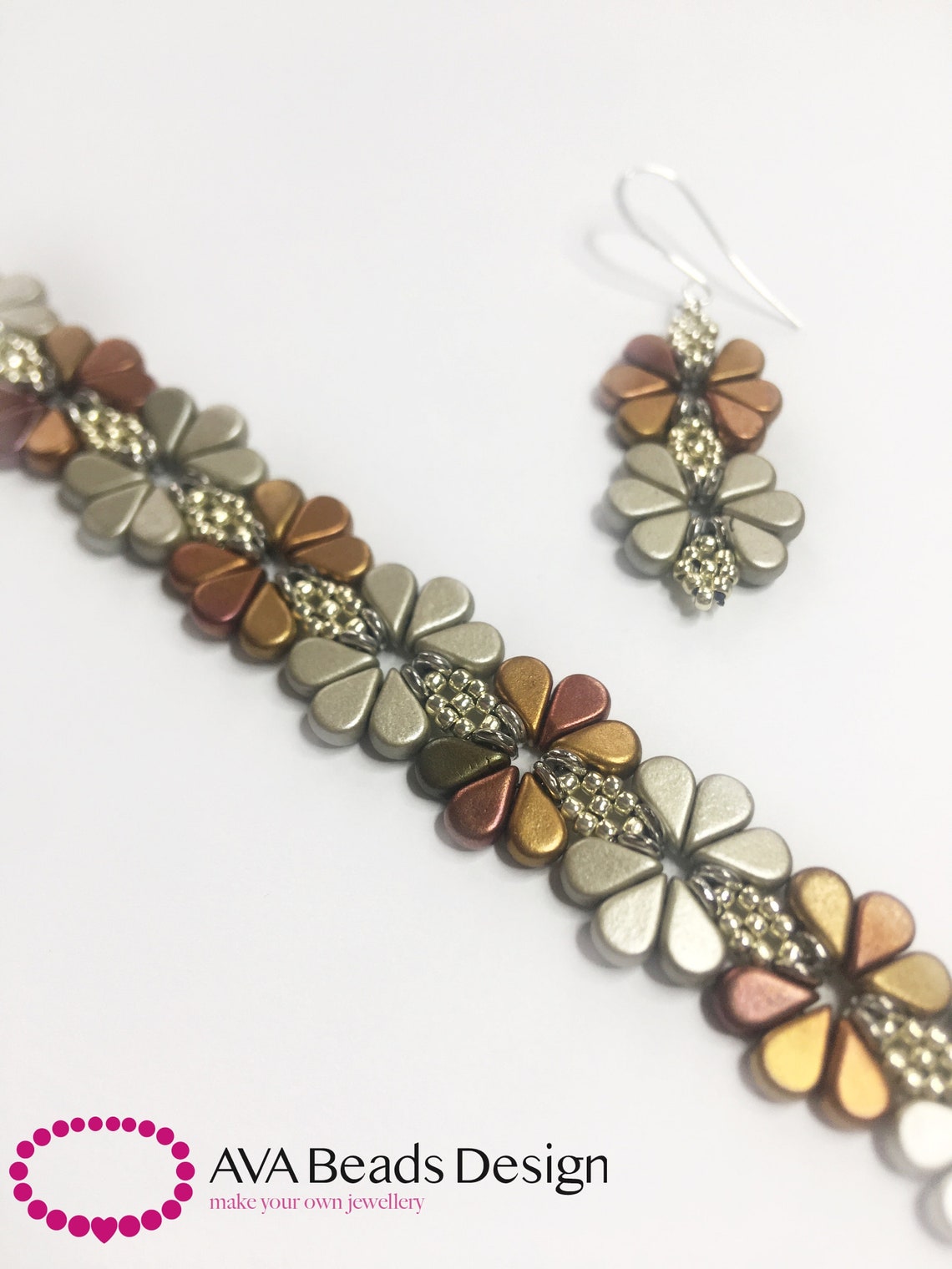 PDF Tutorial / Pattern for Making daisy Bracelet - Etsy