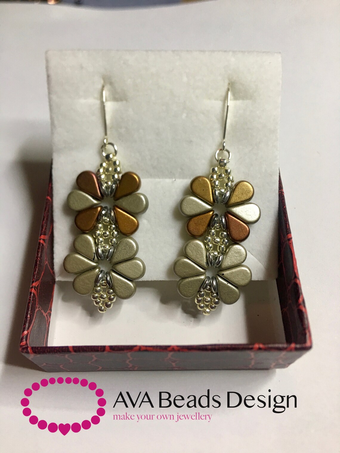 PDF Tutorial / Pattern for Making daisy Bracelet | Etsy