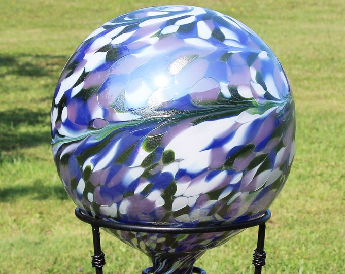 Garden View II Gazing Ball, Glass, 12 Inch Diameter - Etsy