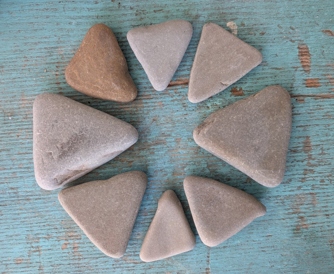 Lake Erie Triangle Shaped Stones - Smooth Beach Stones - Triangle ...