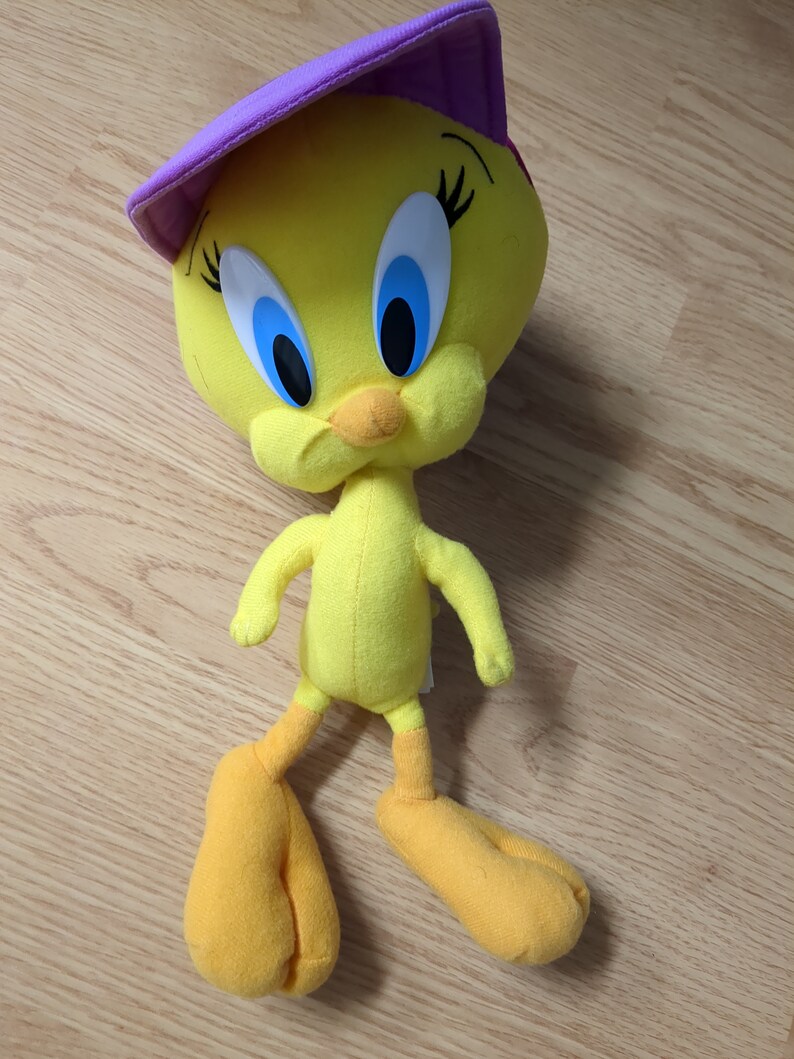 Tweety Bird Collection Looney Tunes Tweety With Purse and Ring Holder ...