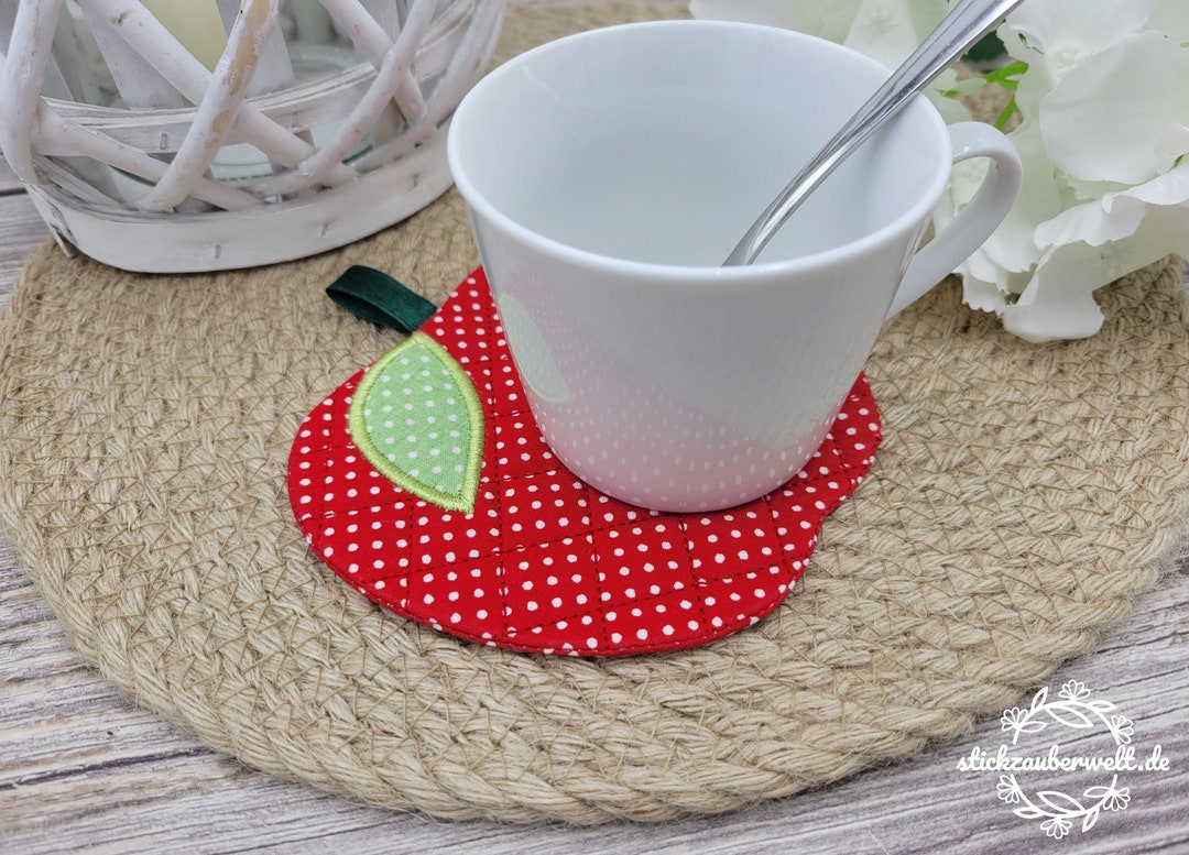 Apfel/ Untersetzer/ Mug Rug/ Tassenuntersetzer/ Quiltuntersetzer/ ITH ...