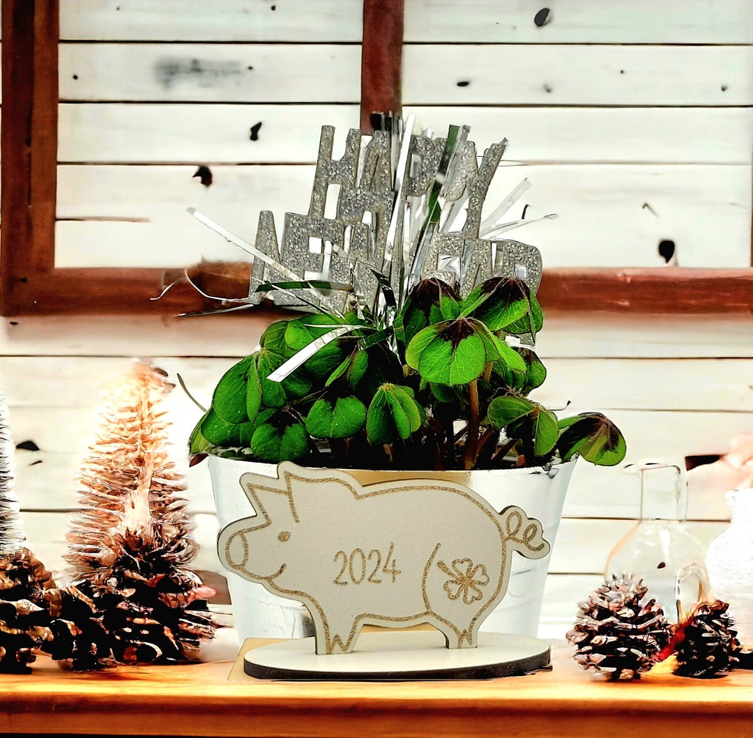 Lucky Pig 2024 / New Year's Eve/ Laser Cut File/ SVG - Etsy